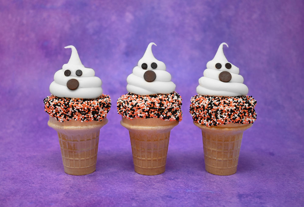 Fa-boo-lous Ghost Cupcake Cones