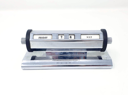 Perpetual Desk Calendar on Chrome | Anna's Art Deco