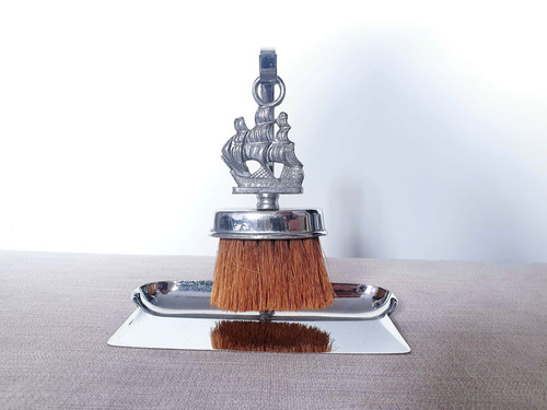 Ship Crumb Tray & Brush Set | Anna's Art Deco
