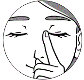 How to apply eye drops