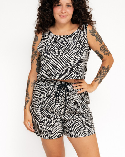 Short Sementes Fundo Branco | Terê | pra Ser Feliz