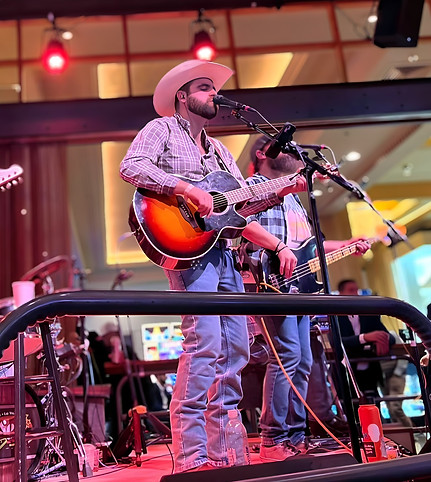 Kyle Fields Bio | Maddog Music Productions - Nashville's Country Gem