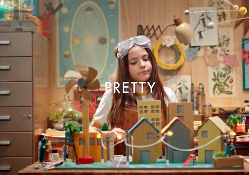 Advertising Art Director | Australia | Alex Antoniou Art Director