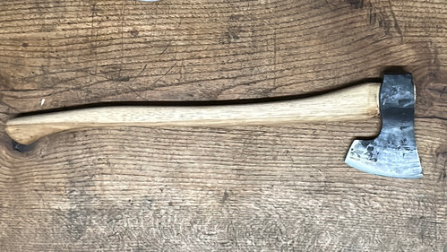 Two Hander Axe Workshop (Intermediate) | AXCADMY