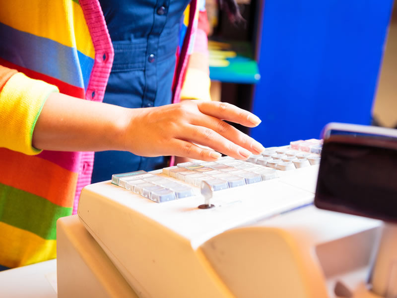 RETAIL STORES | Empyreal Logistics