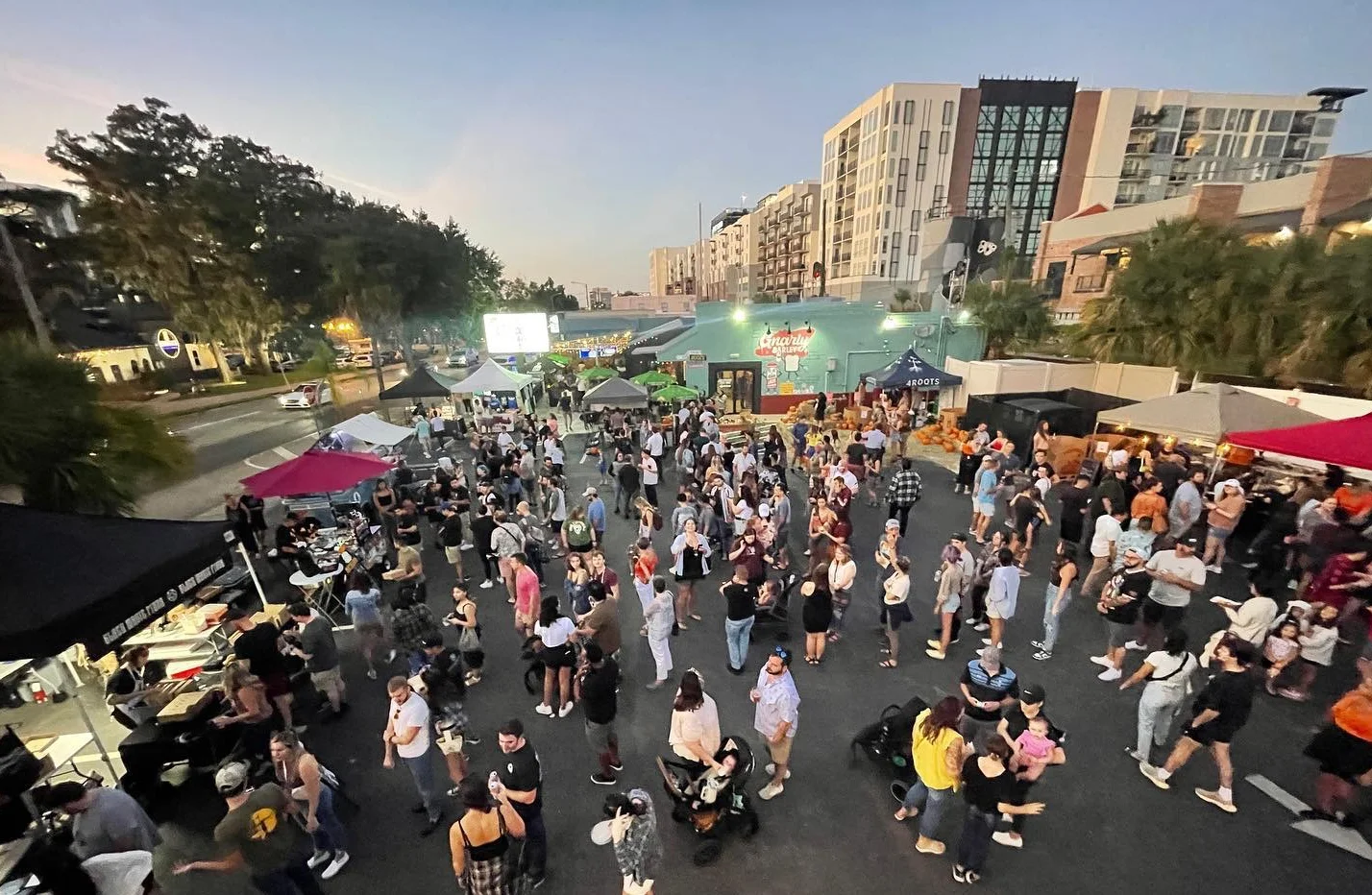 TONIGHT: Don't Miss The Last Parking Lot Party Of The Year In Mills 50