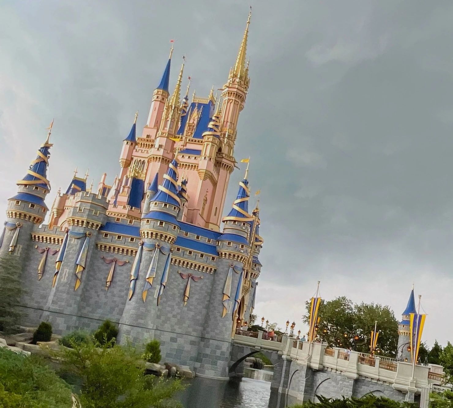 Hurricane Idalia: THEME PARK UPDATES