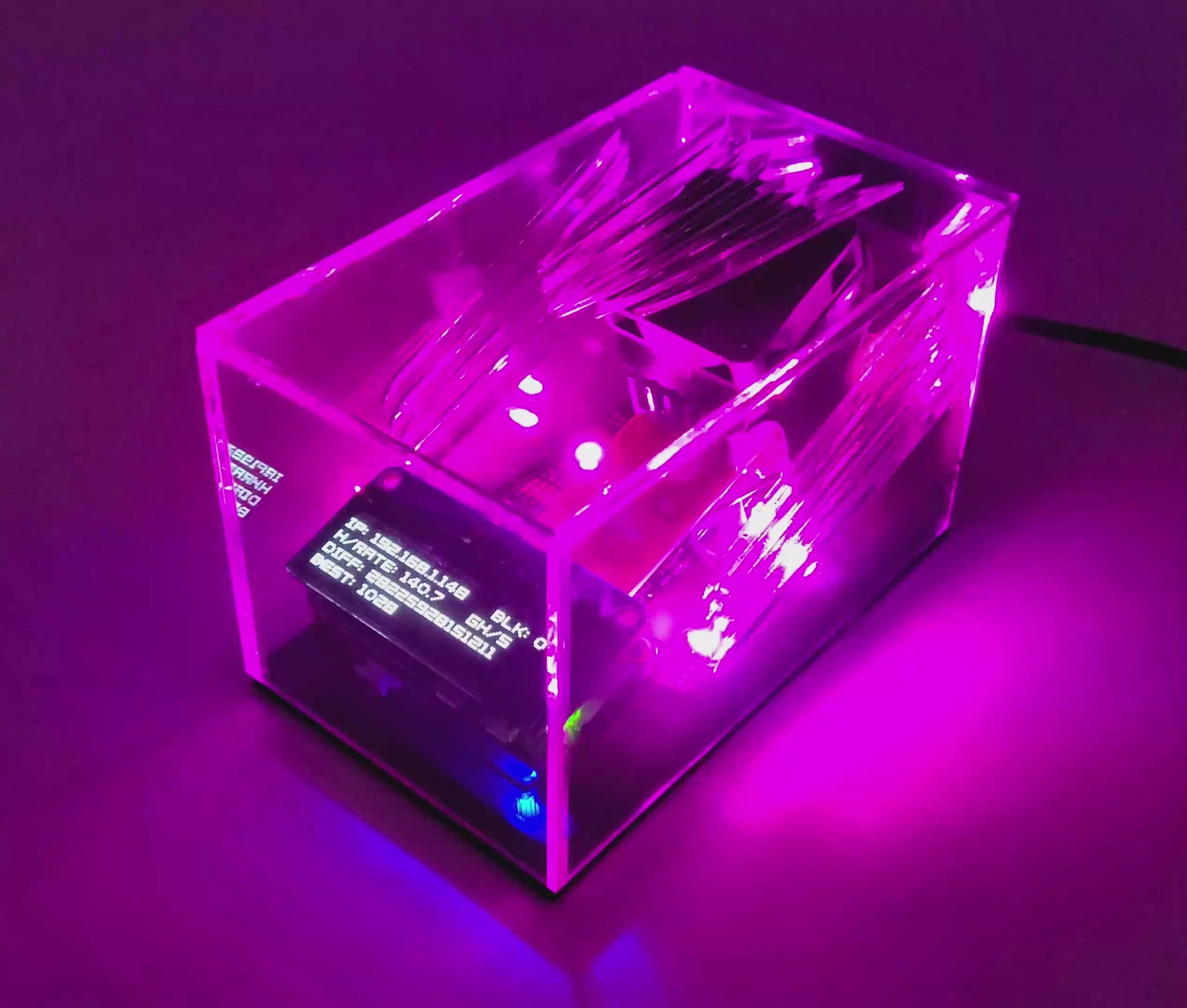 Bitcoin Merch Mars Lander Solo : Le Miner de Bitcoin Solo Ultime Tout-en-Un Bitcoin Merch Mars Lander Solo : Le Miner de Bitcoin Solo Ultime Tout-en-Un