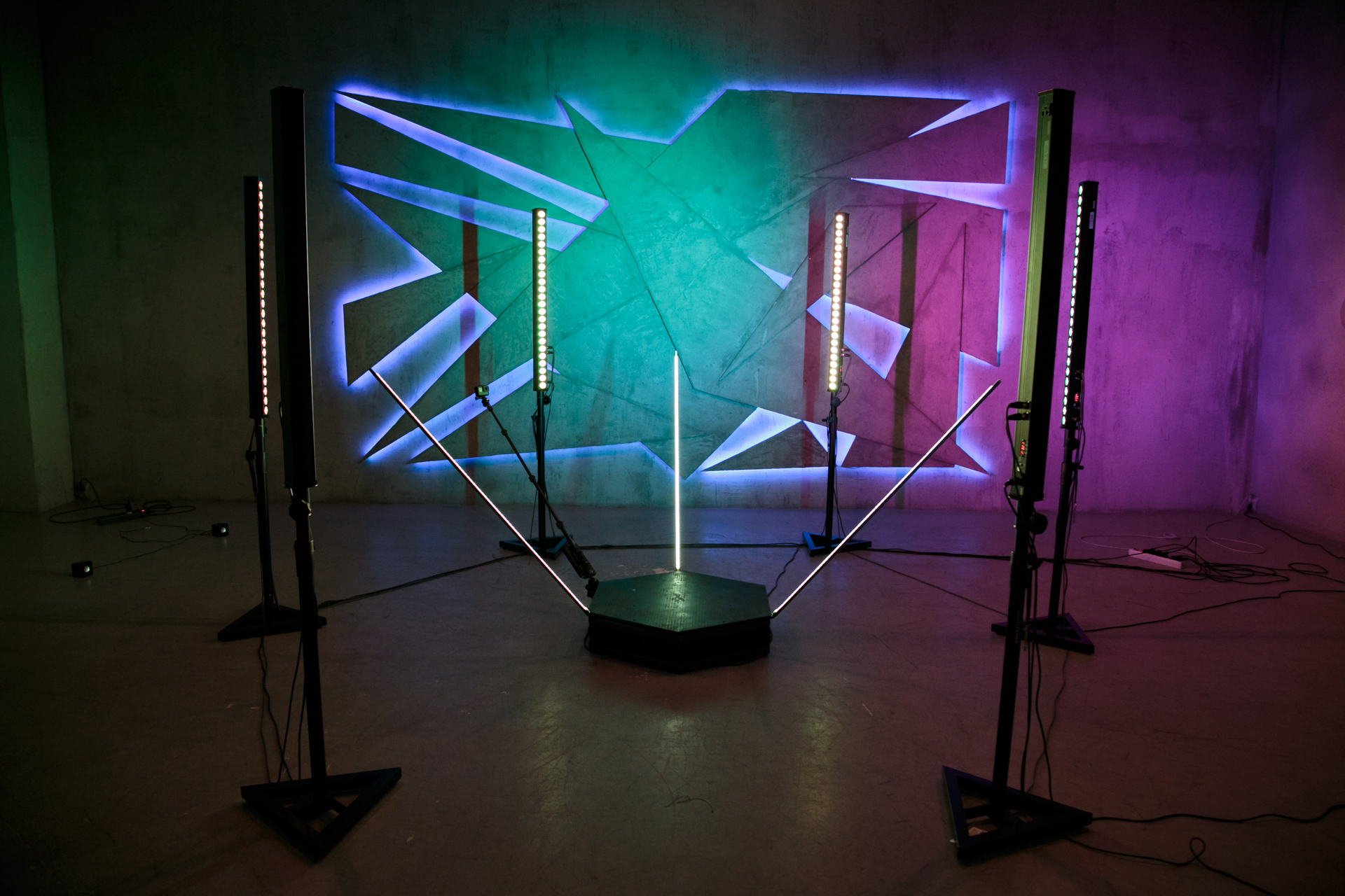 DZEN TECH | Spinner360 | Worldwide