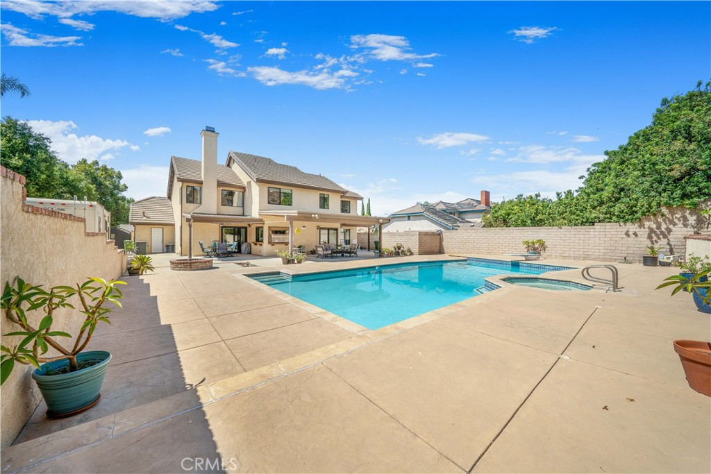 Poltergeist House | Famous filming location | HOME