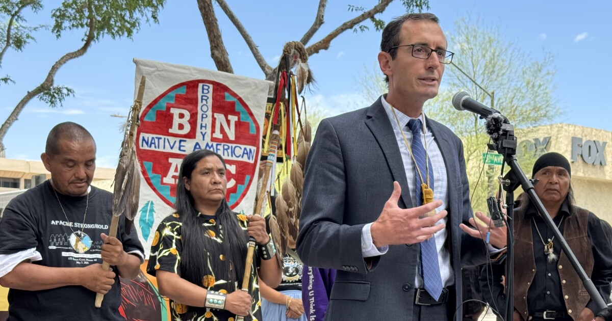 Arizona Judge Stops Oak Flat Land Transfer, Protecting Apache Tribe Rights