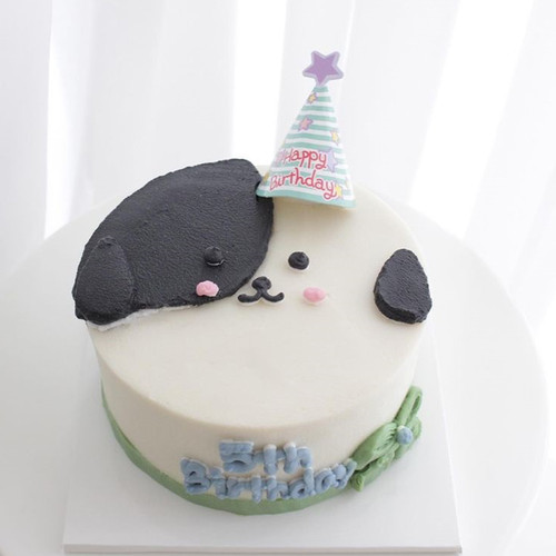 Spotty Doggo With Hat Design Theme Birthday Cake | Petissier SG
