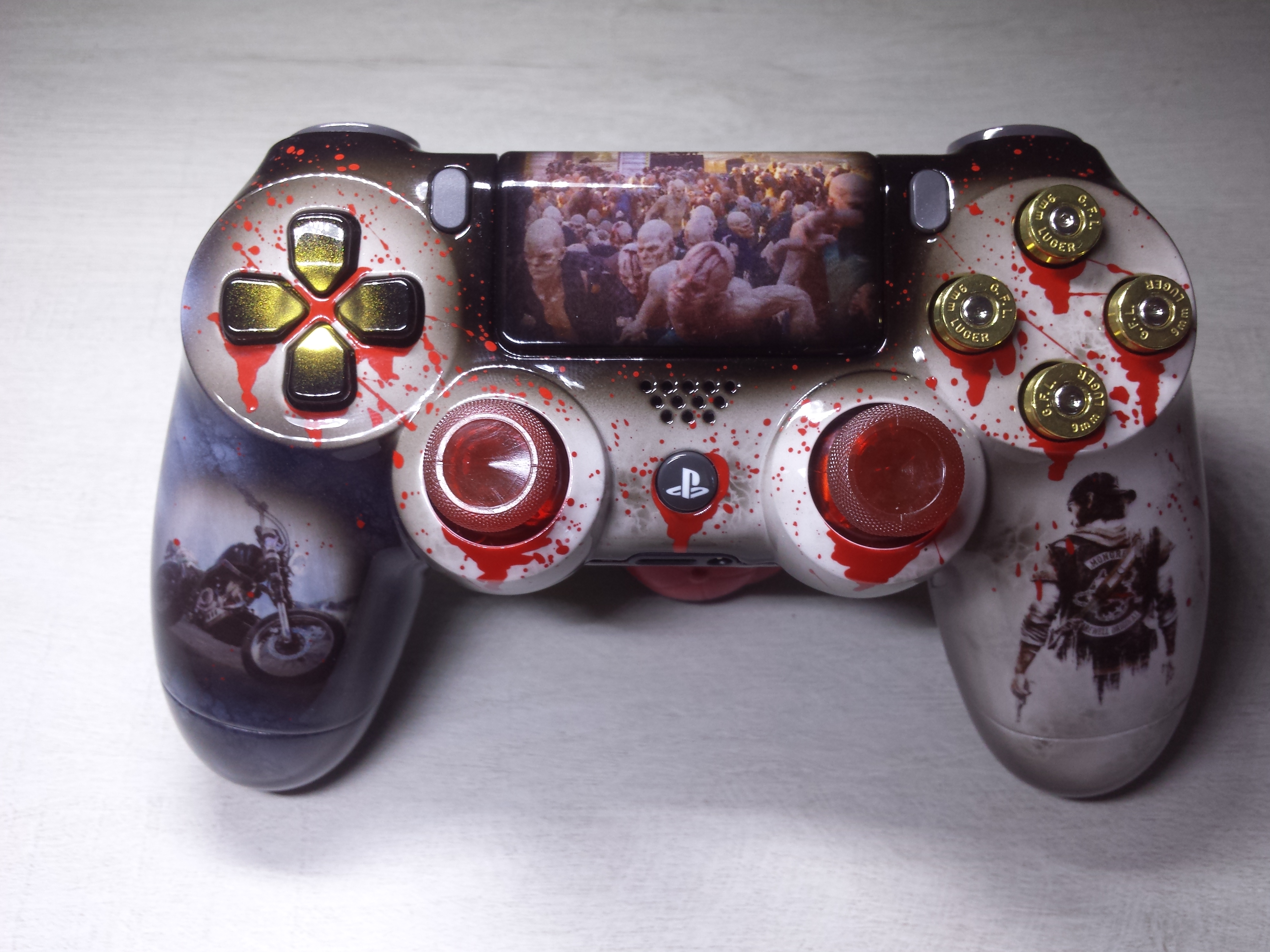 Créations | France | Custom's 64 manette ps4 personnalisée