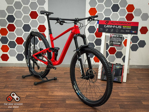 Titan Skyrim ST Sport - 1 x 10 - Suntour Air Fork | The Bike Vendor