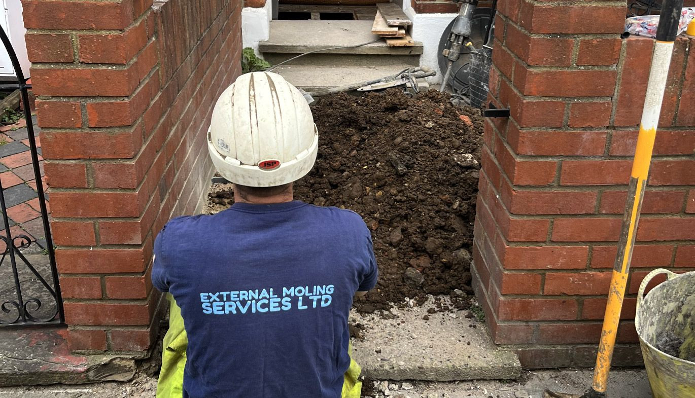 External Moling Services Ltd | Moling and Water Supply | England, UK