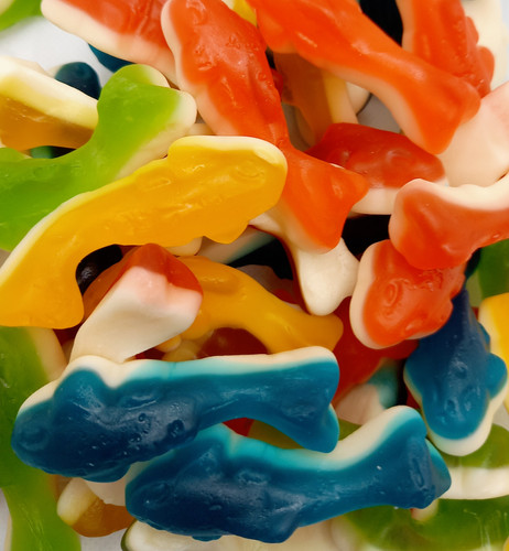 Gummy Sharks | BeeSweet