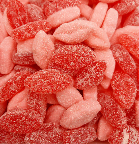 Big Fizzy Lips | BeeSweet