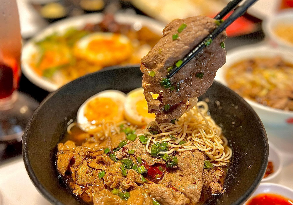 Nuromen Cafe