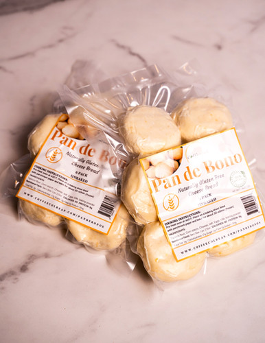 12-UNBAKED PANDEBONOS (GF) | Coffeecol