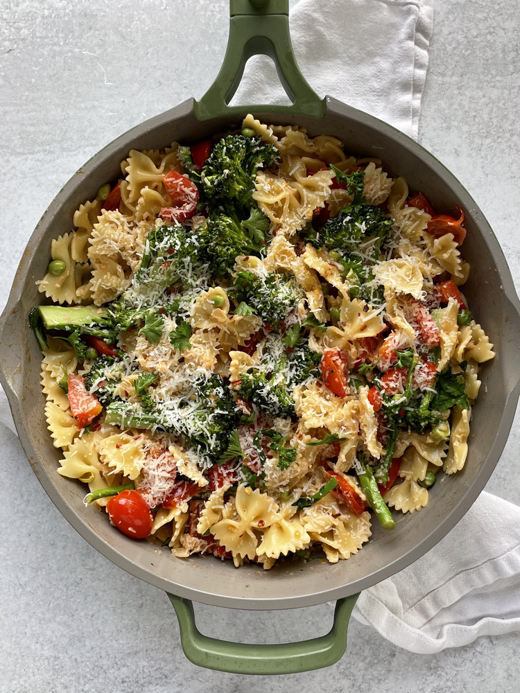 Easy Cheesy Pasta Primavera