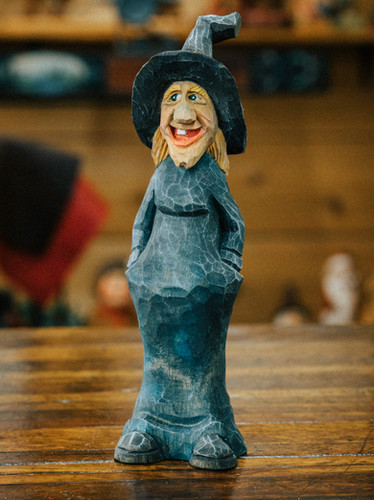 Hilda the Witch | Van Kelly Carvings