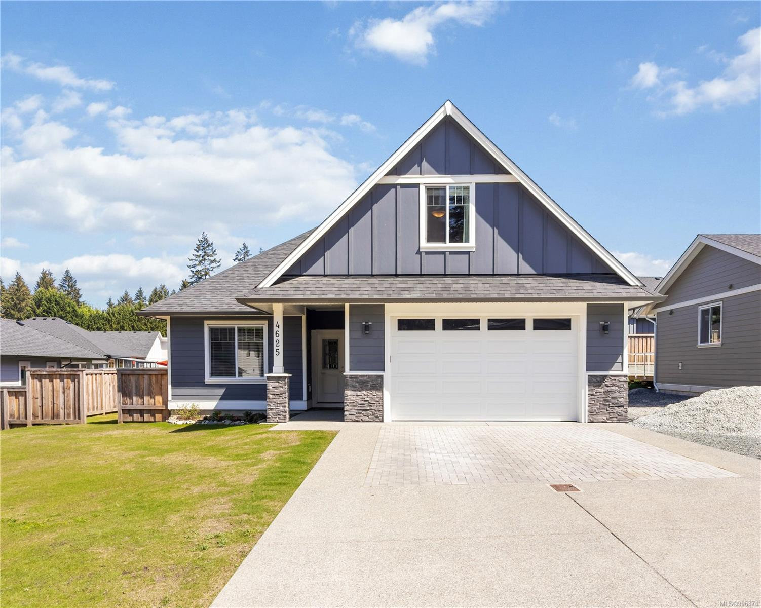 4625 Galdwell Rd | Homes for Sale in Victoria, BC | Victoria Modern Homes