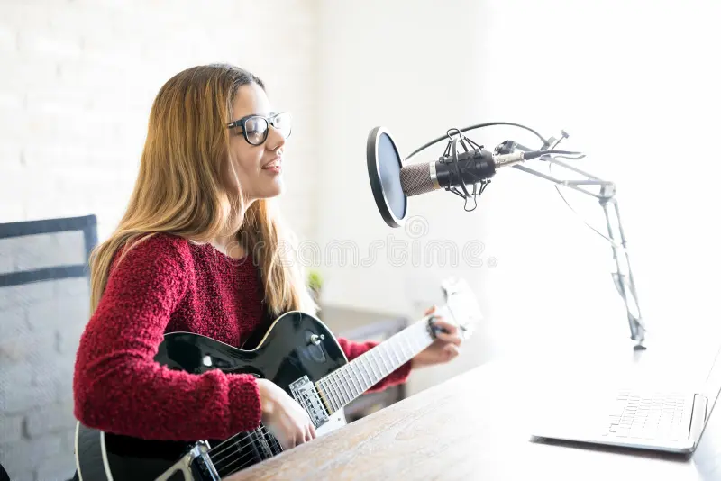 The Dichotomy of Harmonies | Voice Lessons for Beginners