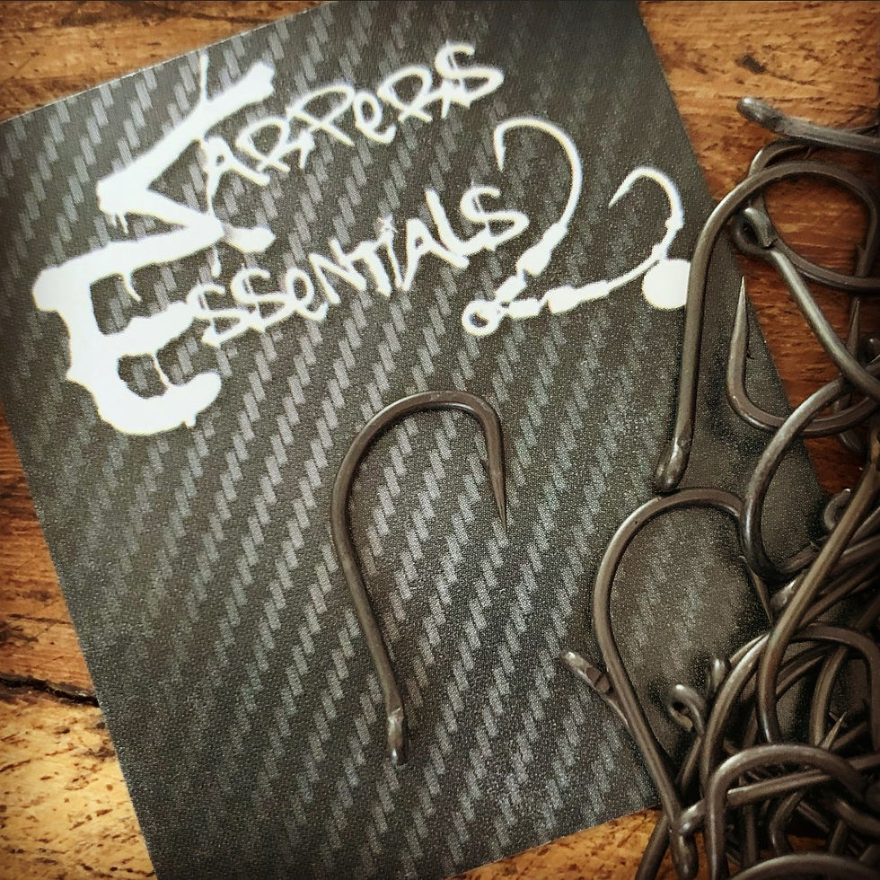 Hooks | Carpers Essentials