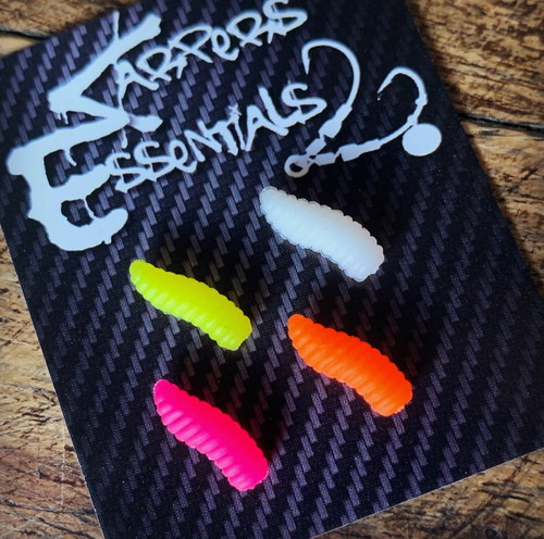 Buoyant Fake Maggots | Carpers Essentials