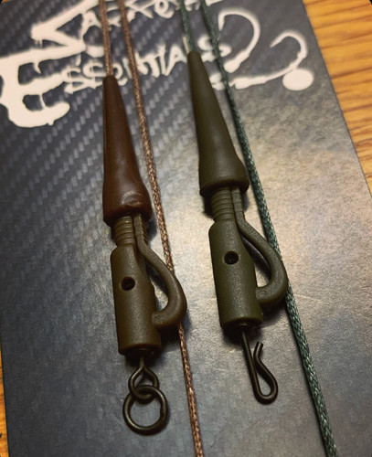 Safety Lead Clip Leaders | Carpers Essentials