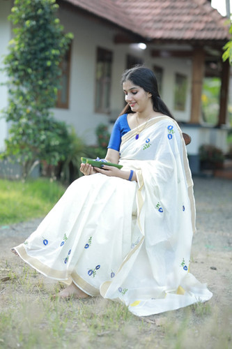 Shankupushpam Saree | KeralaSaree by Swethhttps://www.keralasaree.com ...