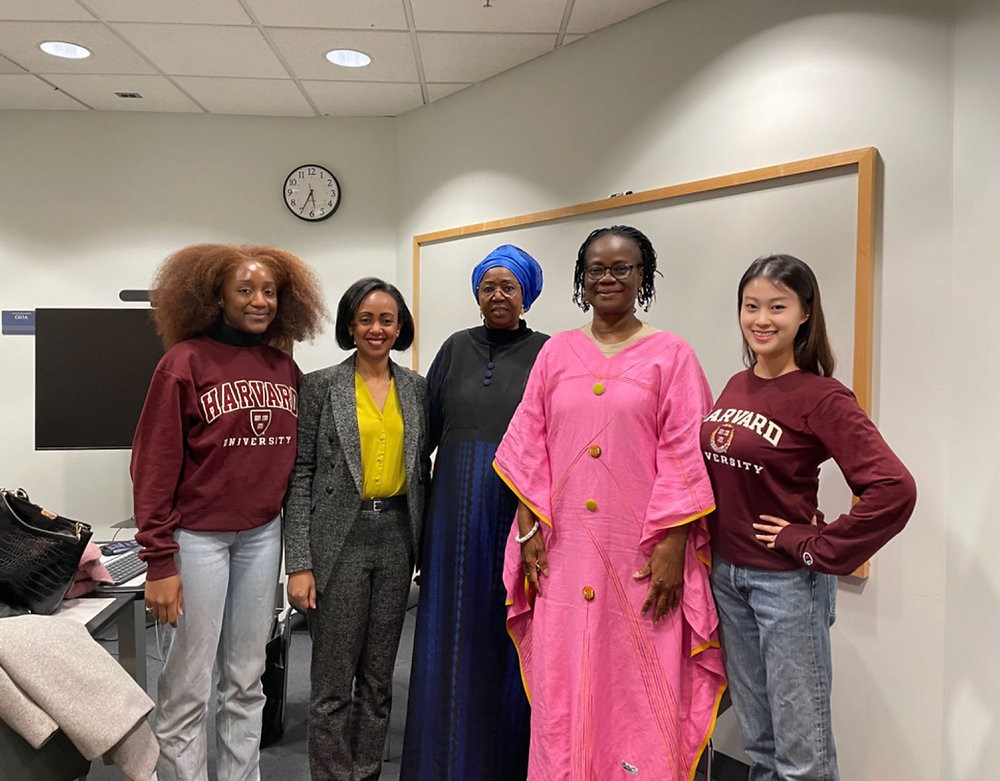 Empowering Young Leaders in Global Health: A conversation with Dr. Coll ...