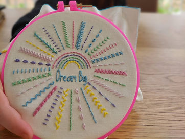 Embroidery Beginner | Craftiloo