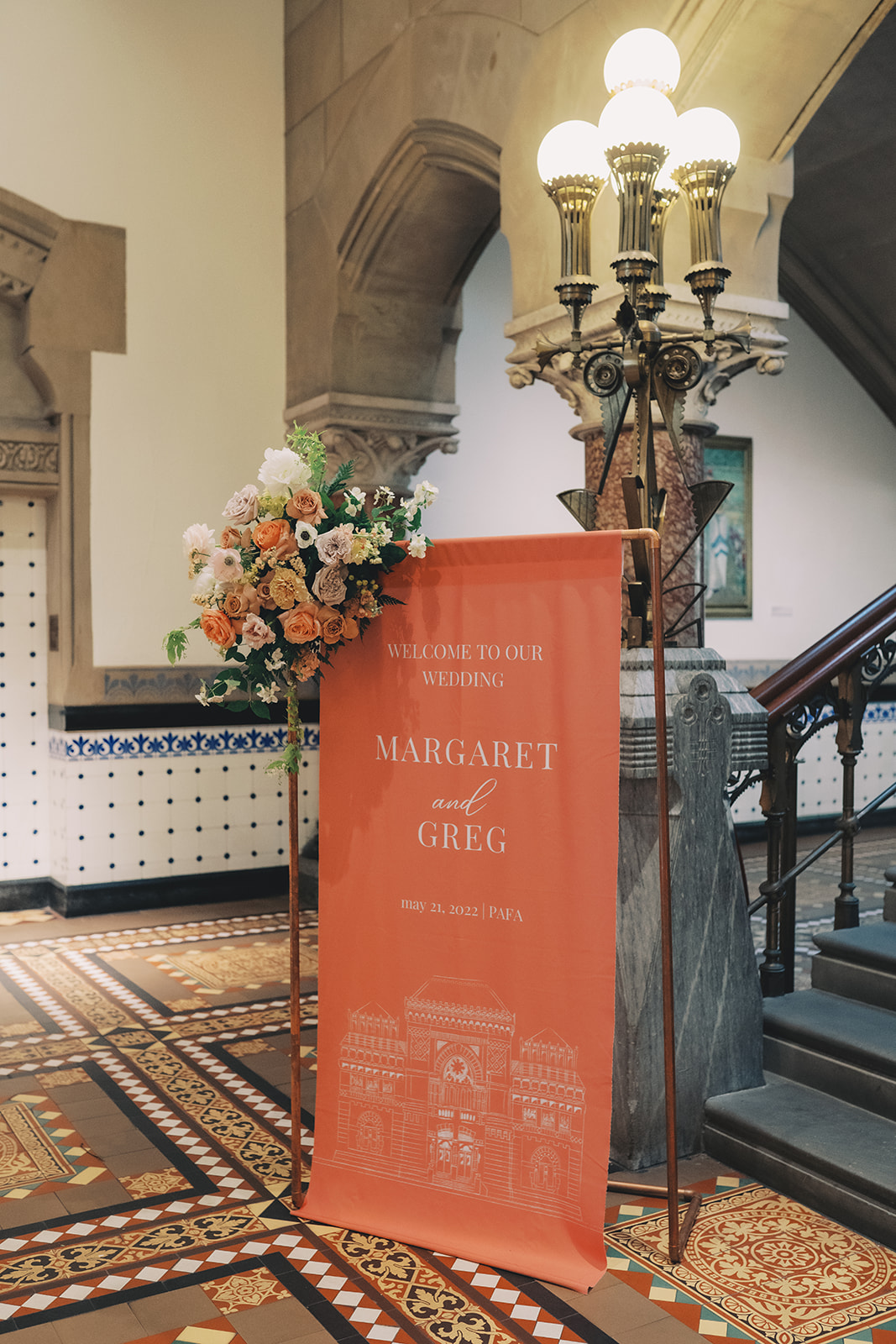 ALL ABOUT SIGNAGE! A Guide to Standard and Unique Wedding Day Signage