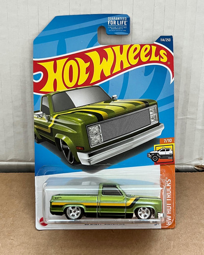 Custom Hot Wheels ’83 Silverado Hot Trucks | Diecast Max