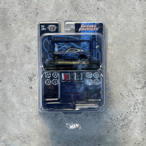 M2 Machines Model Kit Series 1969 Ford Mustang Boss 429 Fastback ...