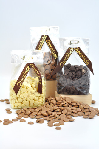 Chocolade druppels/ callets: Melk, Puur & Wit | Mousset Chocolaterie