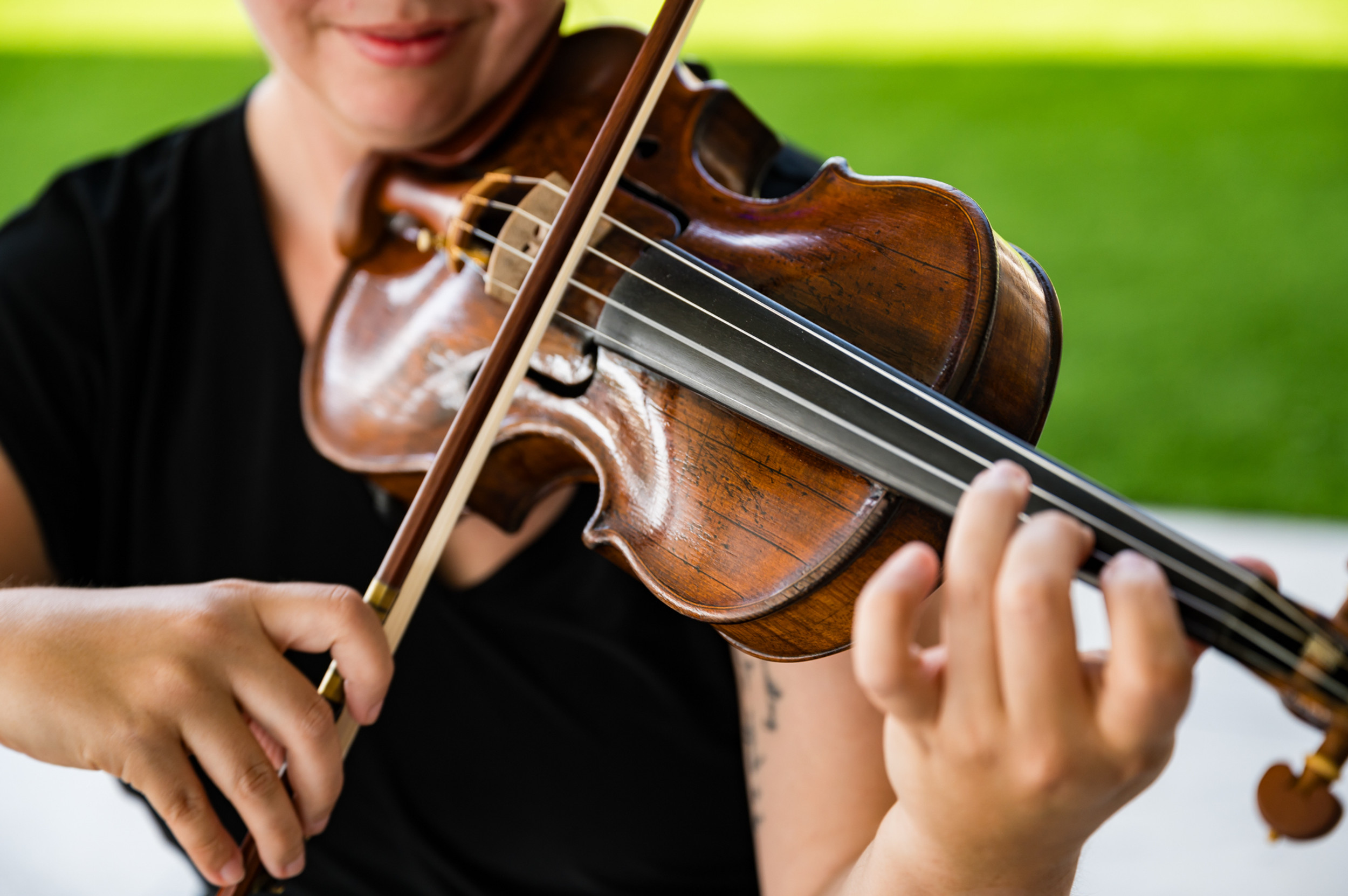 Listen | Siren Strings