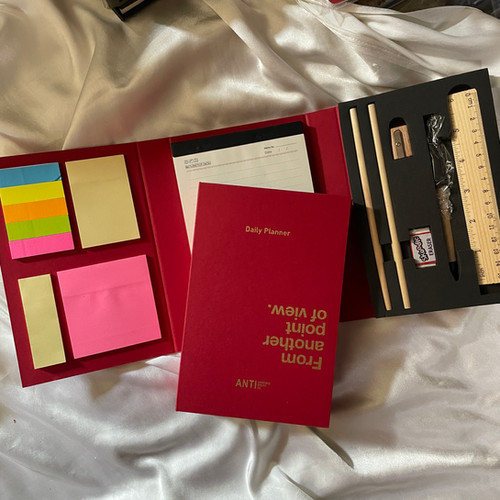 Daily multi-purpose Planner (red) | aopc.in