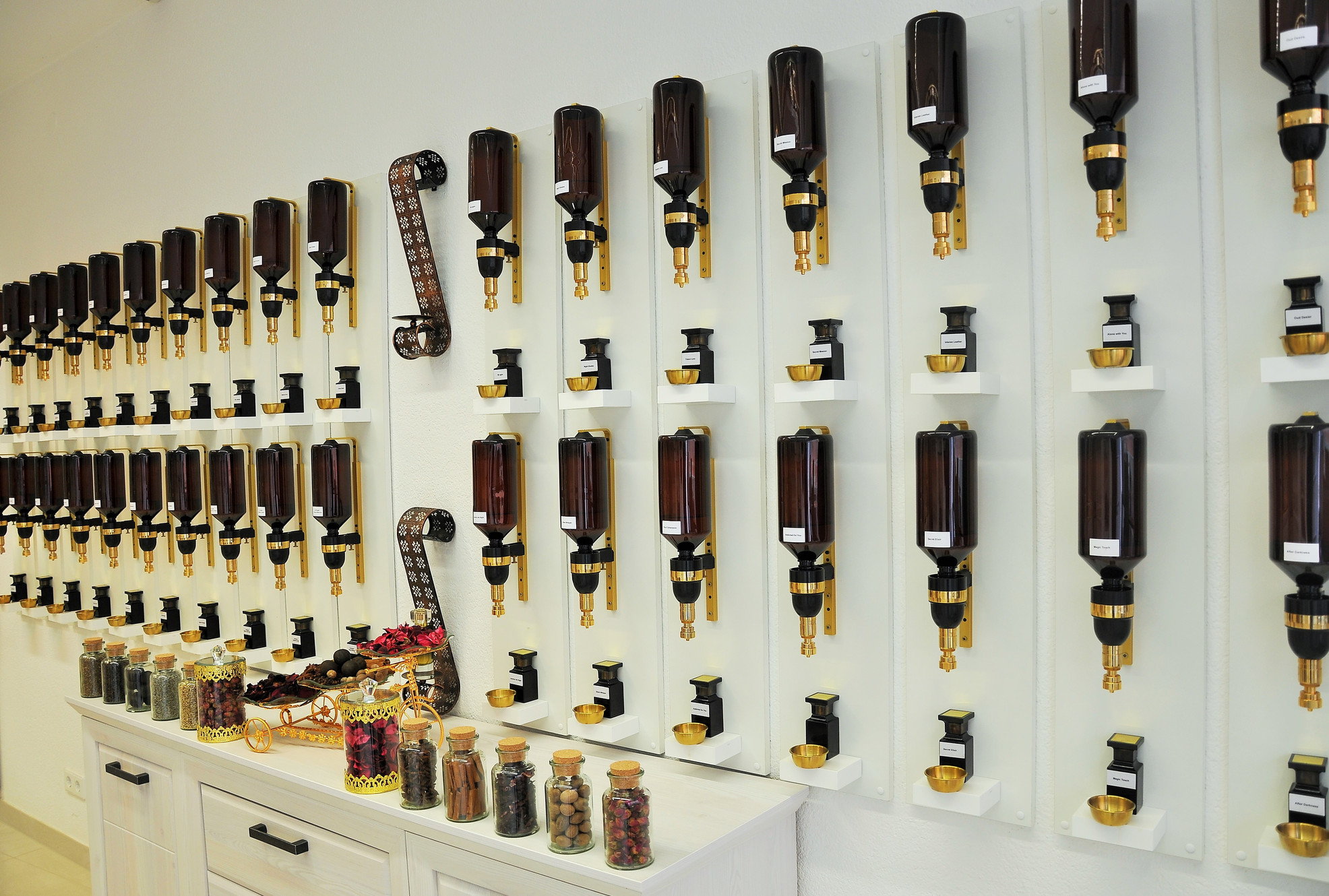 Damen | Amoash Fragrances