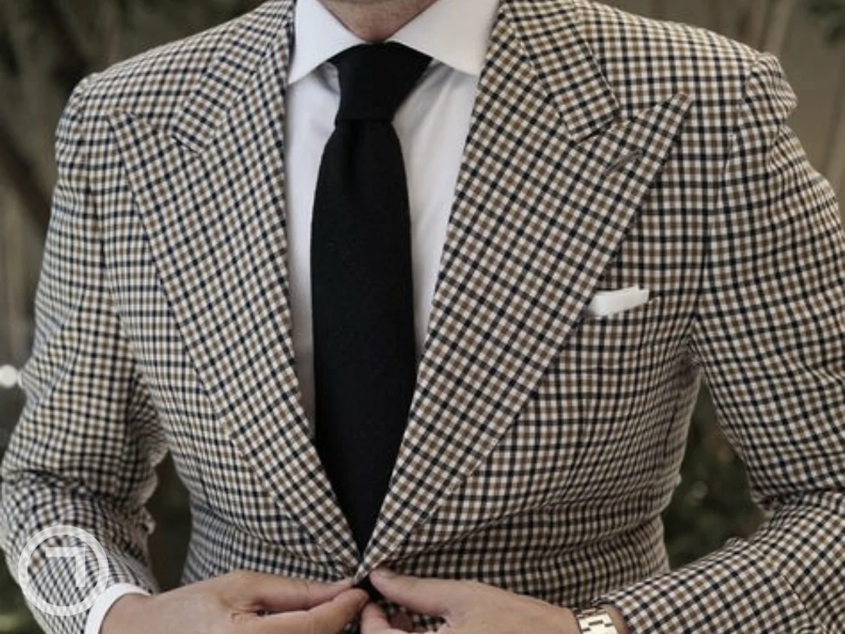 Mastering Men's Neckwear: A Guide to Different Types of Ties