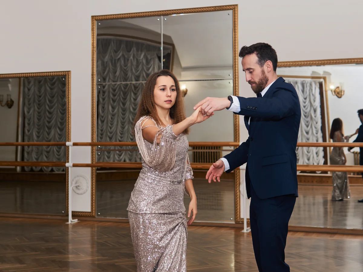 Mastering Ballroom Dance Etiquette for Men: A Guide to Elegance on the ...