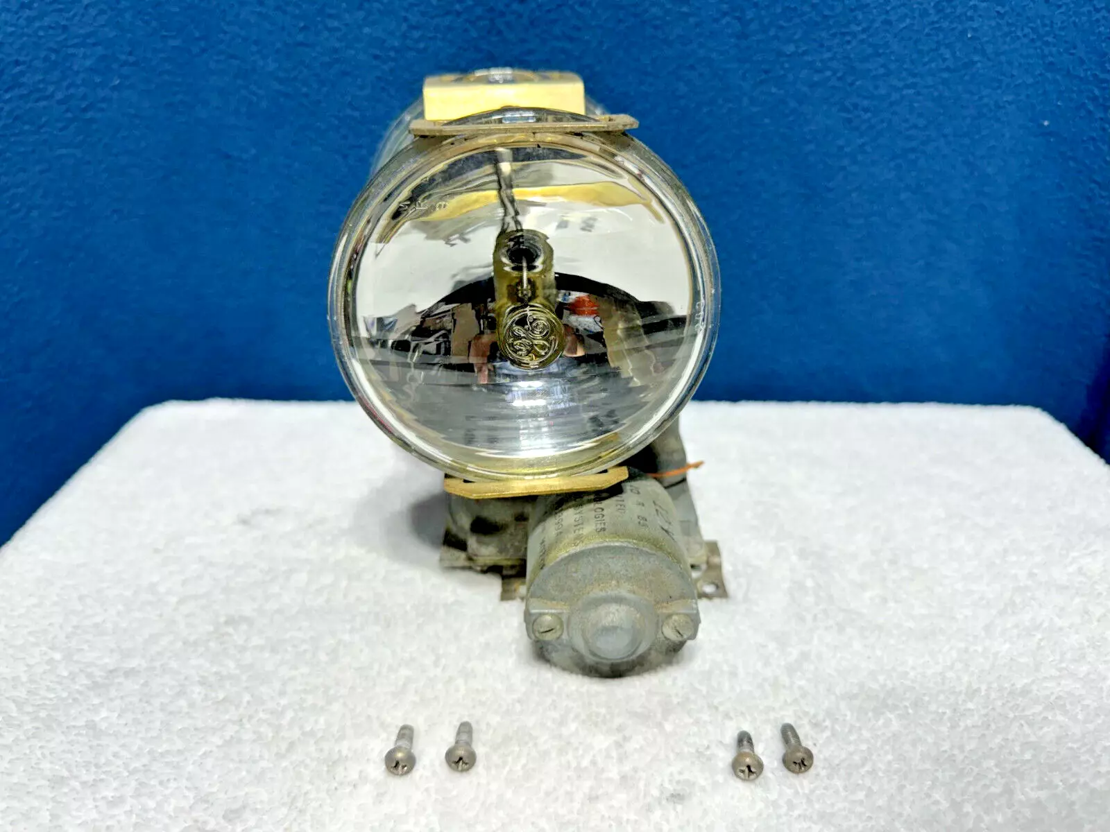 Signal-Stat Dual Comm Lightbar Model 9681 - PAR36 Rotator Assembly ...