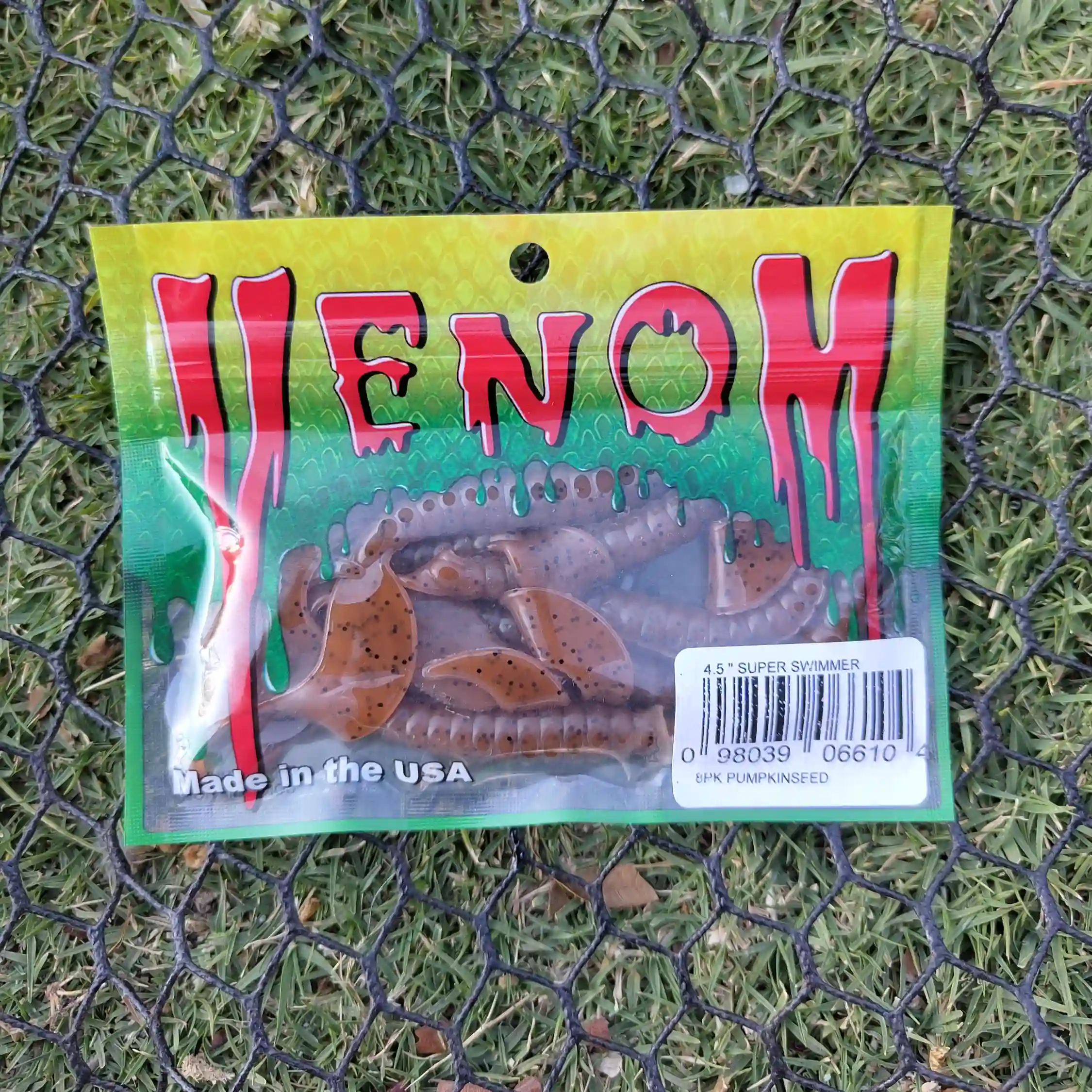 Super Swimmer Curly Grub 4.5" | Venom Lures | BassWhisperer