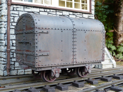 Gunpowder Van | Swift Sixteen