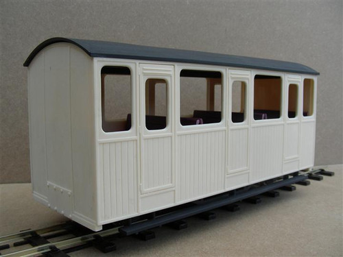 Classic Standard Four Wheel Coach | Mysite
