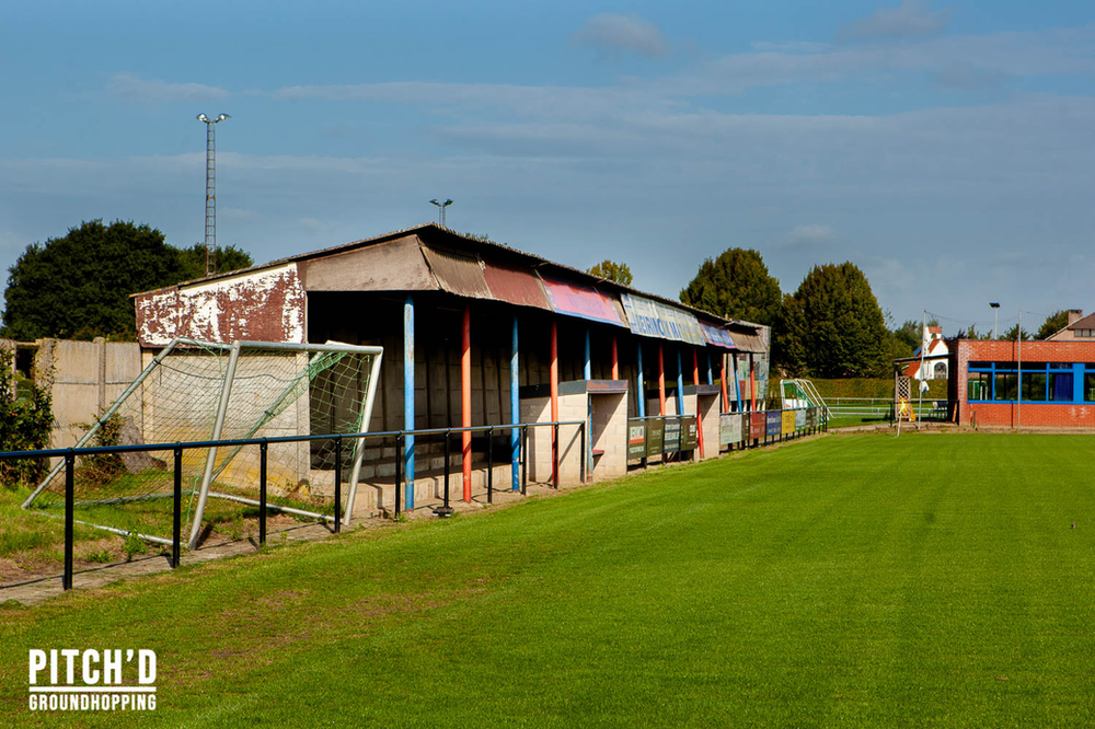 GROUND // Laarstraat - K Bevel FC