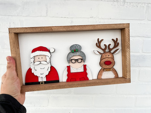 Santa’s Helpers Sign | Blue & Bumble