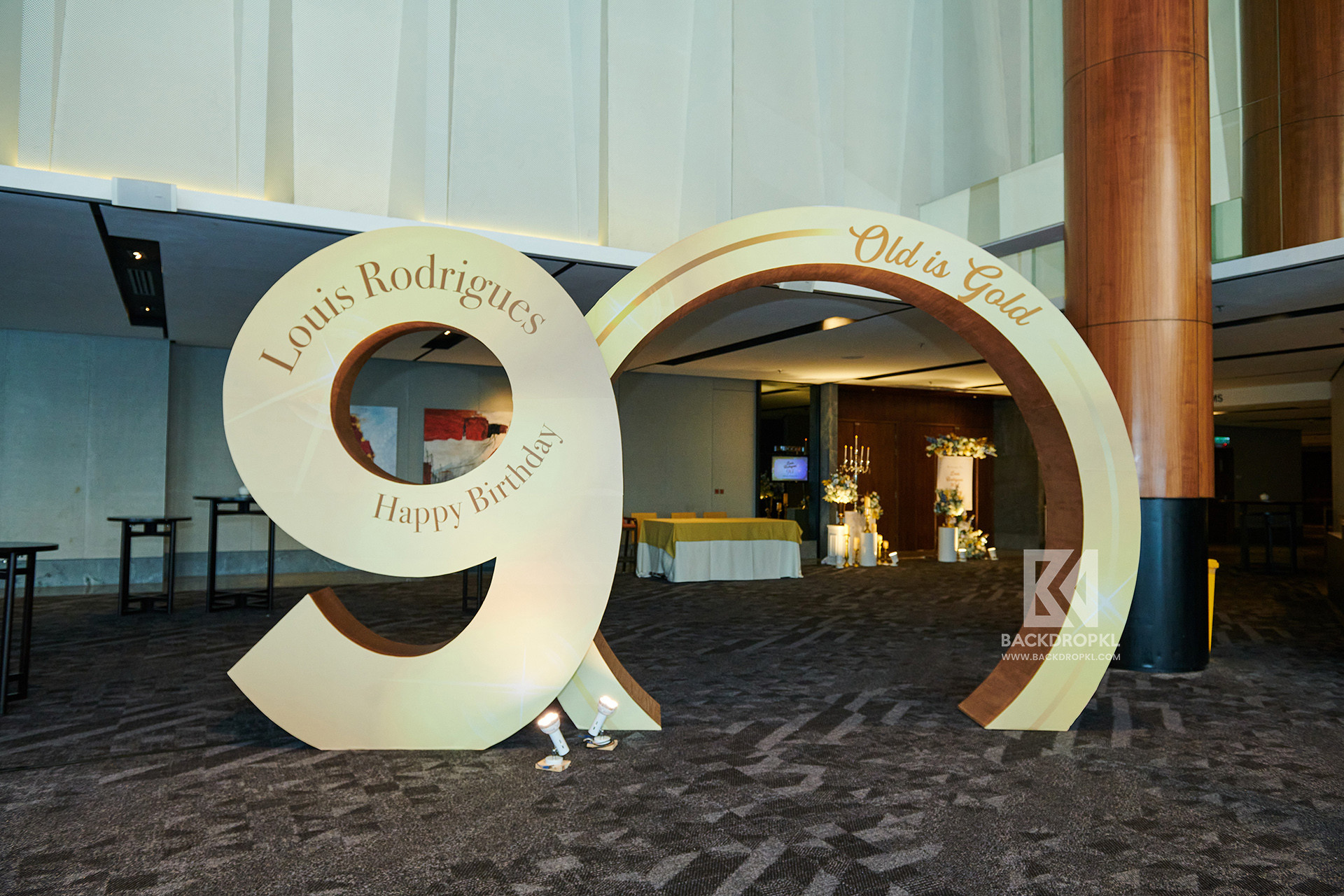 Giant number arch for 90th Birthday Celebration | BackdropKL