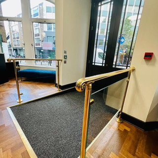 Grande Forge New York Range | Kensington Balustrade | Glass Balustrades ...